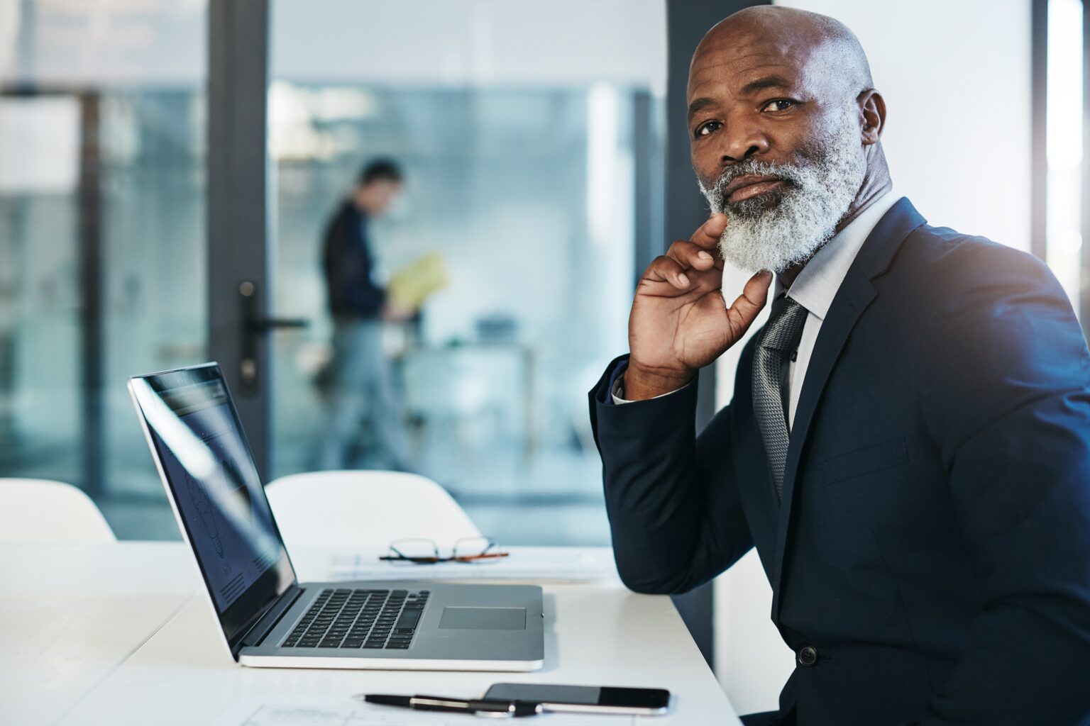 Do Older Workers Who Won’t Retire Create a Workplace “Traffic Jam”? - Home